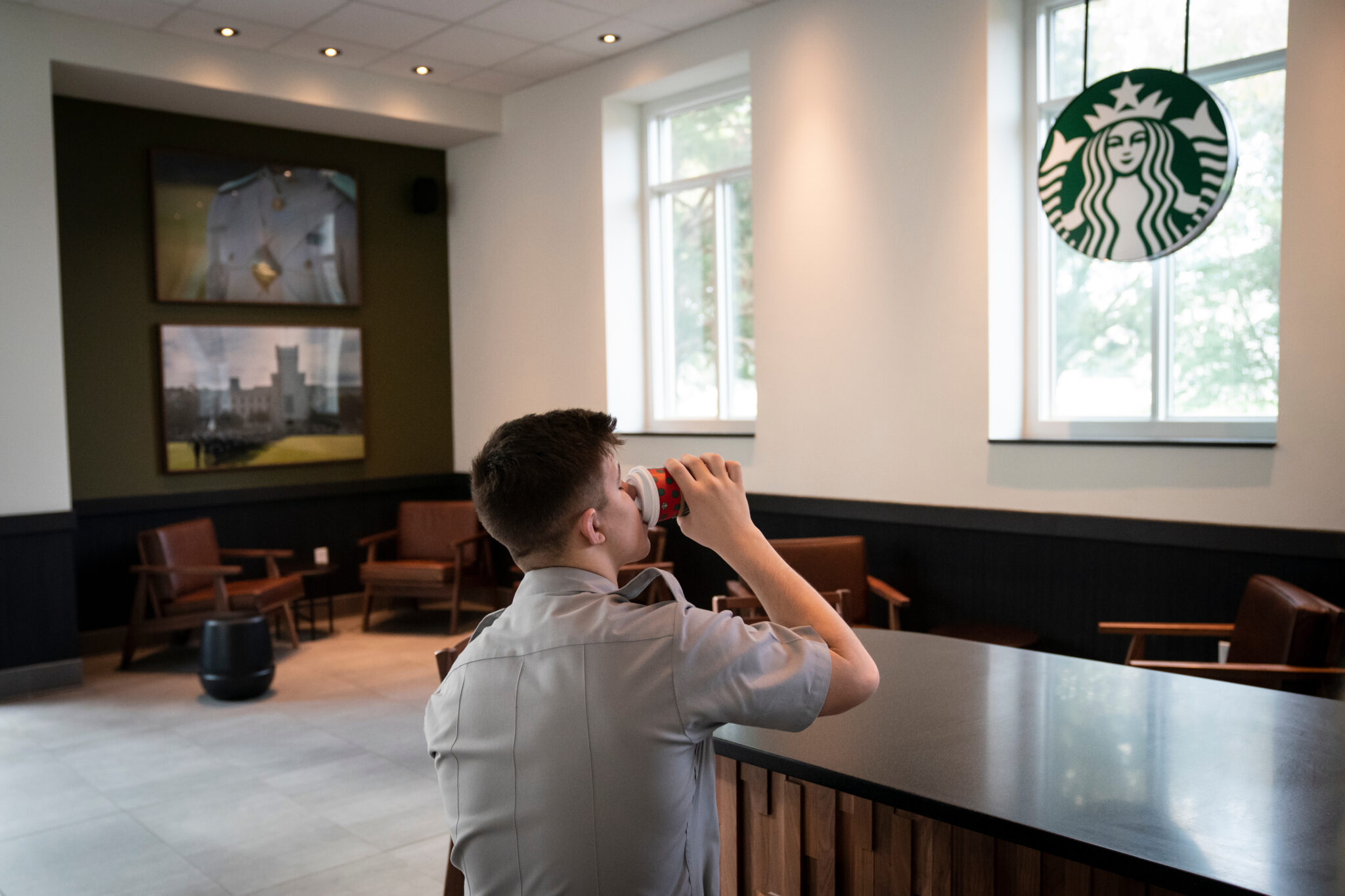 Retail Dining - Auxiliary Services