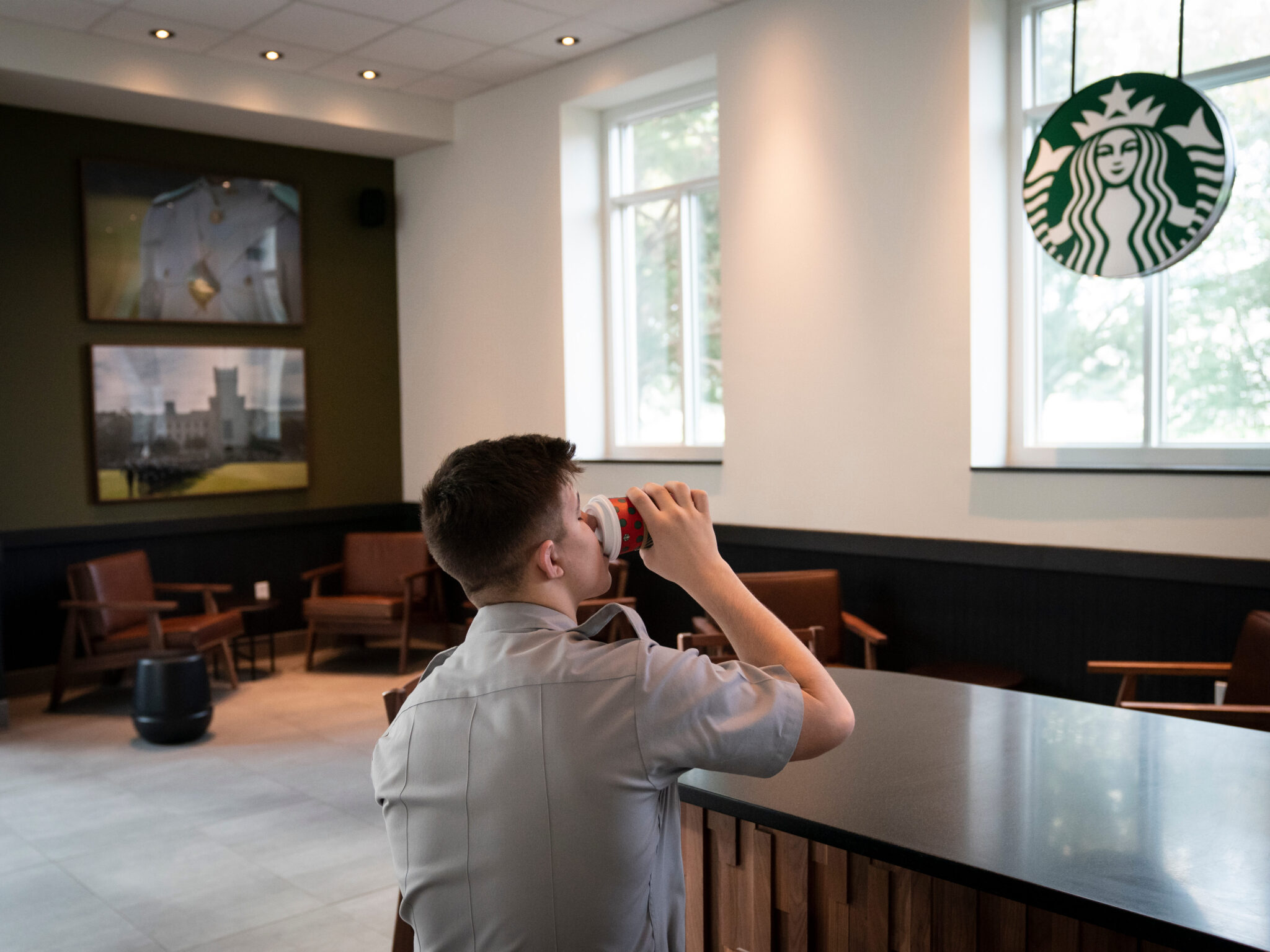 Retail Dining - Auxiliary Services