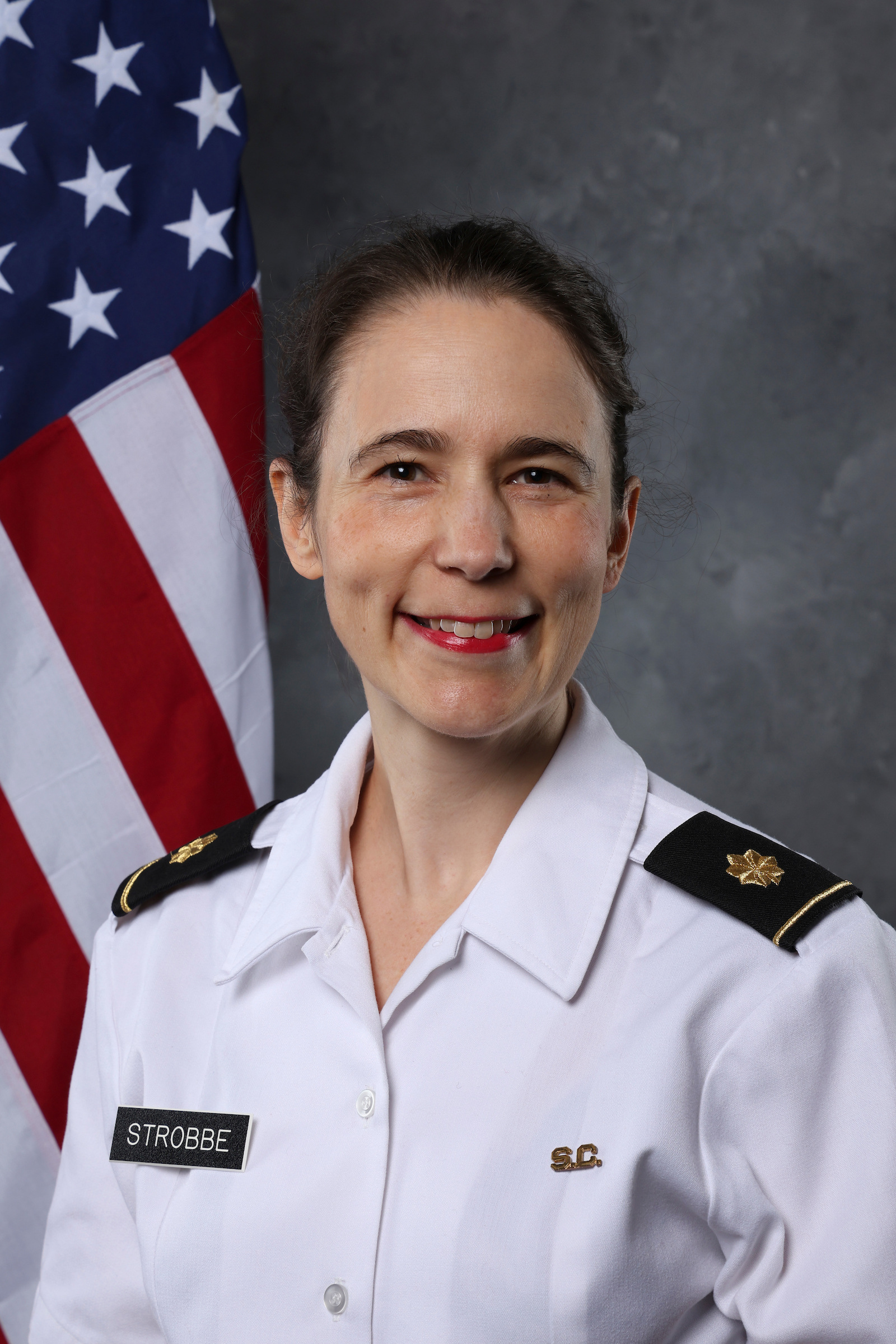 Dr. Caroline Strobbe